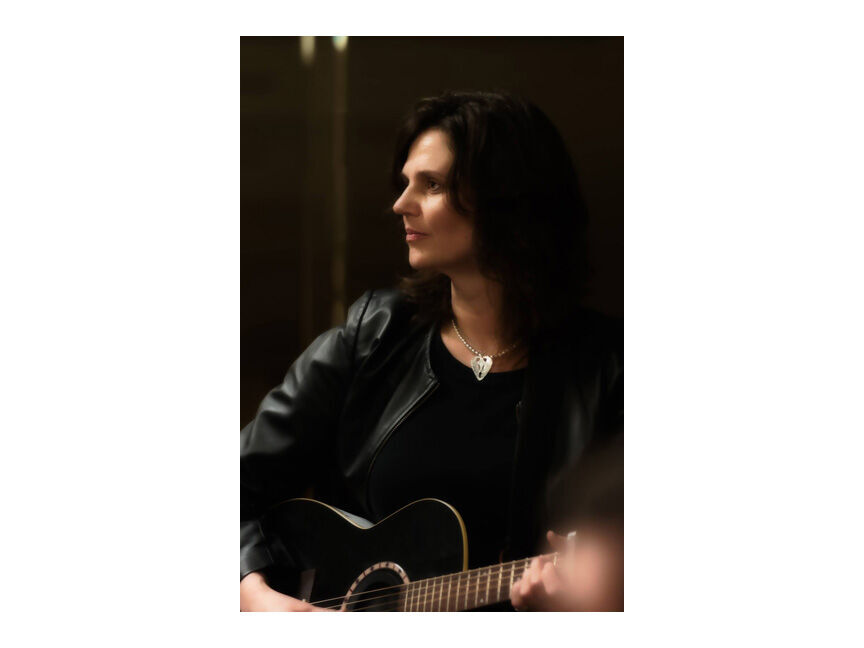 Judi Rideout expects to get along well with X-Husbands tonight