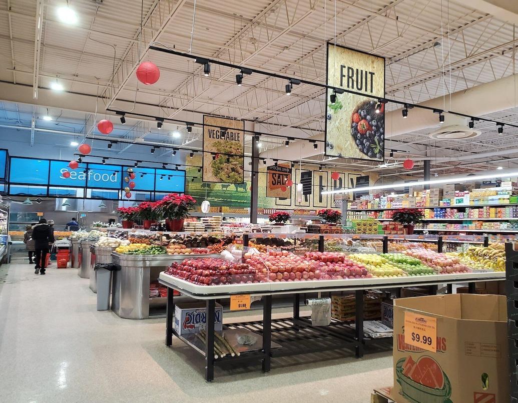 Grocery chain moving into former Burlington Staples location