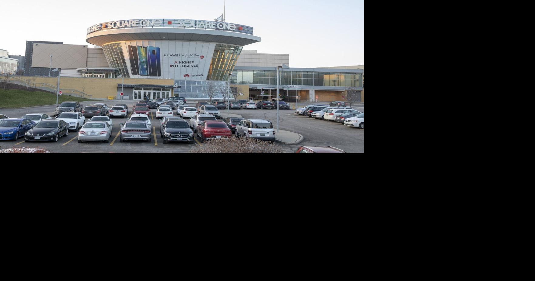 What are Ontario’s major mall hours over Easter weekend?