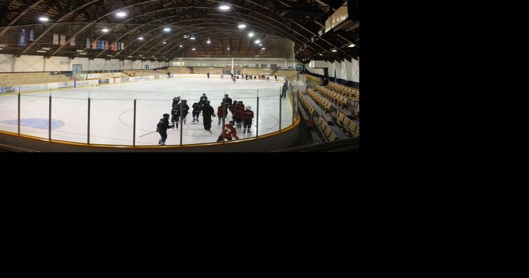 Residents can weigh in on Oakville Arena’s future