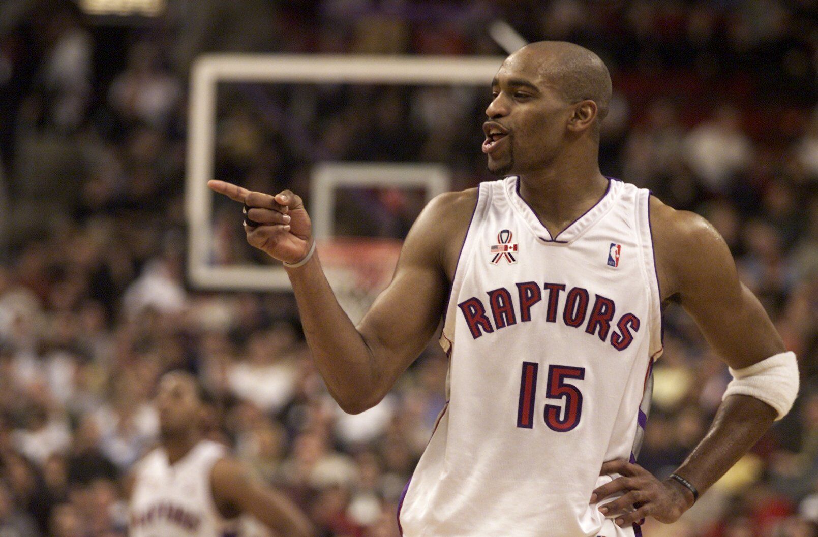 Watch Vince Carter iconic dunk before 2025 Dunk Contest