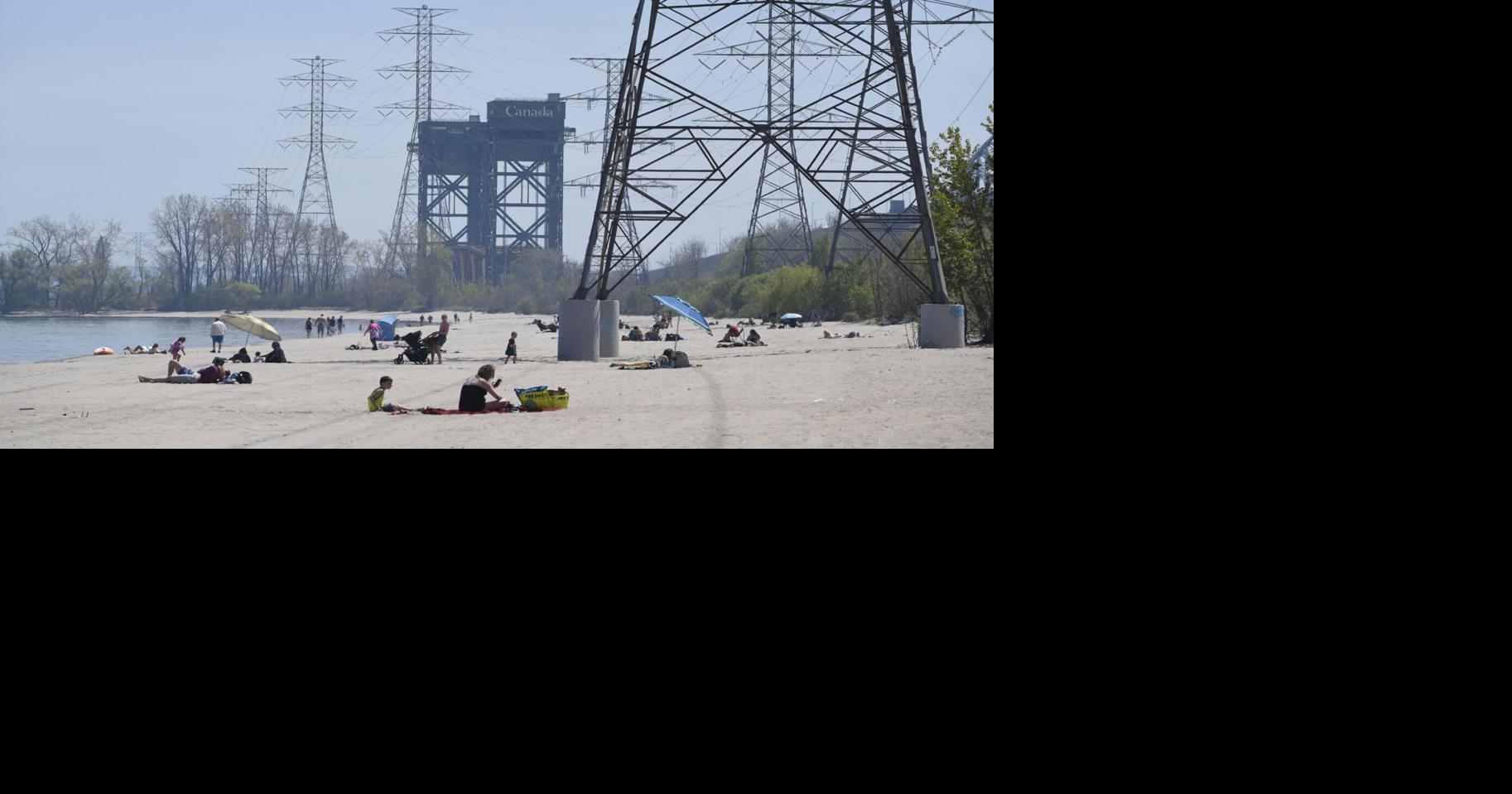 Burlington seeks artists for Beachway public art signs