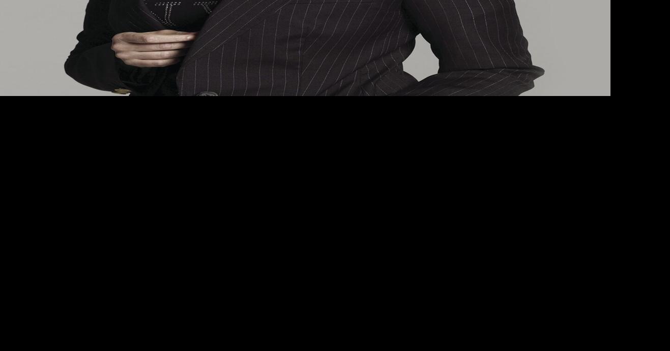 Suzanne Vega opens 2014-15 Oakville Centre for the Performing Arts season