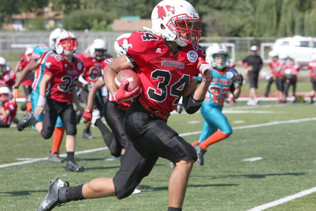 Burlington atom football Stampeders hand Dolphins first loss
