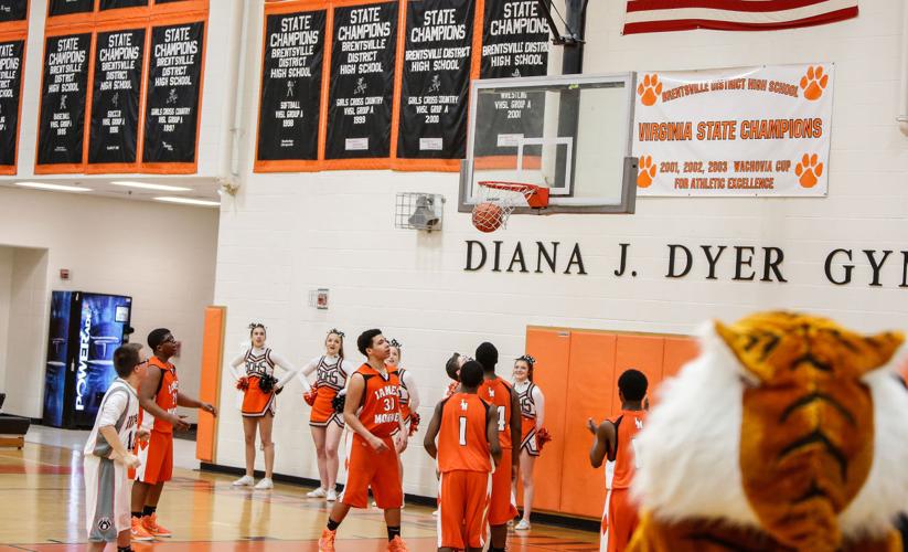 Brentsville's Scott Bloomer shines on the court | Multimedia ...