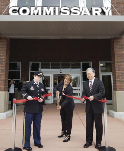 New $30.8M Fort Belvoir commissary opens | Headlines | insidenova.com