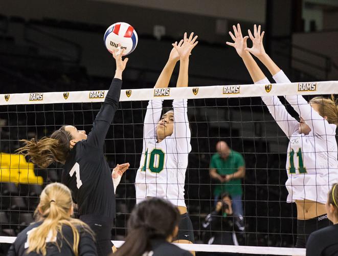 Volleyball slideshow of the 6A state championship match | Fairfax ...