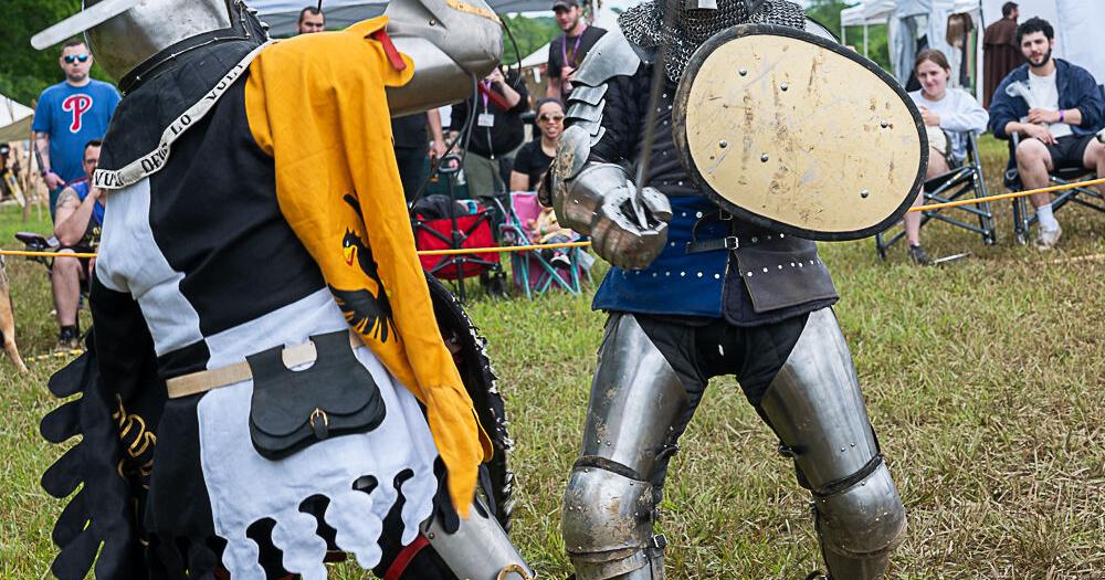 GALLERY: Armored duals, jousting matches break out at winery's annual ...