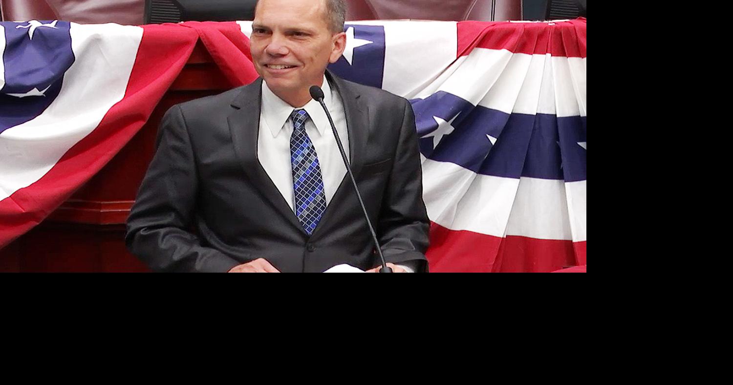 At swearing-in ceremony, Gutshall lays out priorities for first term ...