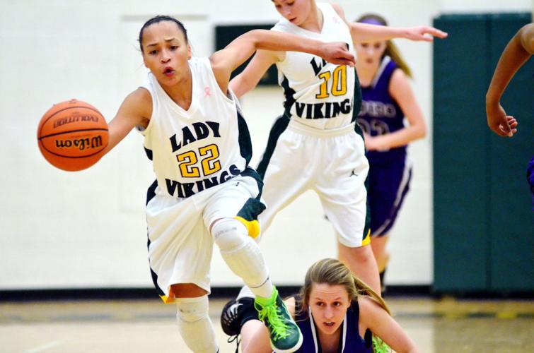 Woodbridge wins regional opener | Photo Galleries | insidenova.com
