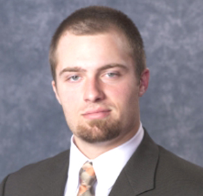 Oakton Graduate Leads Temple | Fairfax | insidenova.com