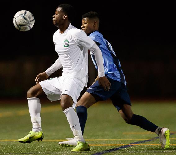 PHOTOS: Wakefield vs. Yorktown soccer | Sports | insidenova.com