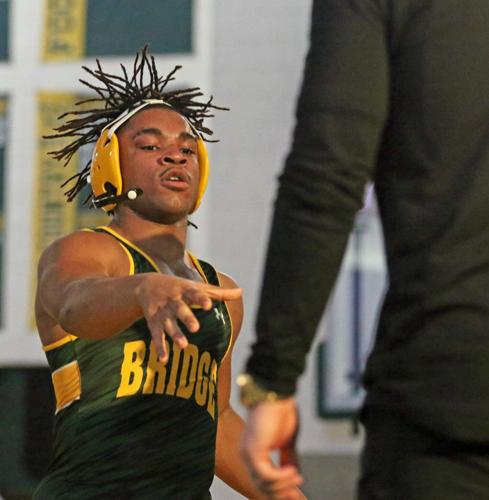 Woodbridge stays on schedule after winning Class 6 Region B wrestling ...