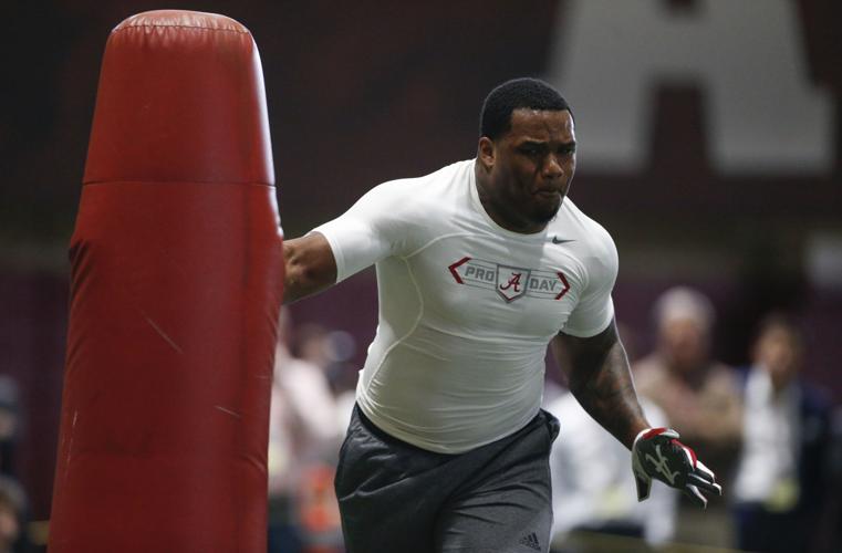 Da’Shawn Hand performs at Alabama’s Pro Day and then meets Woodbridge ...