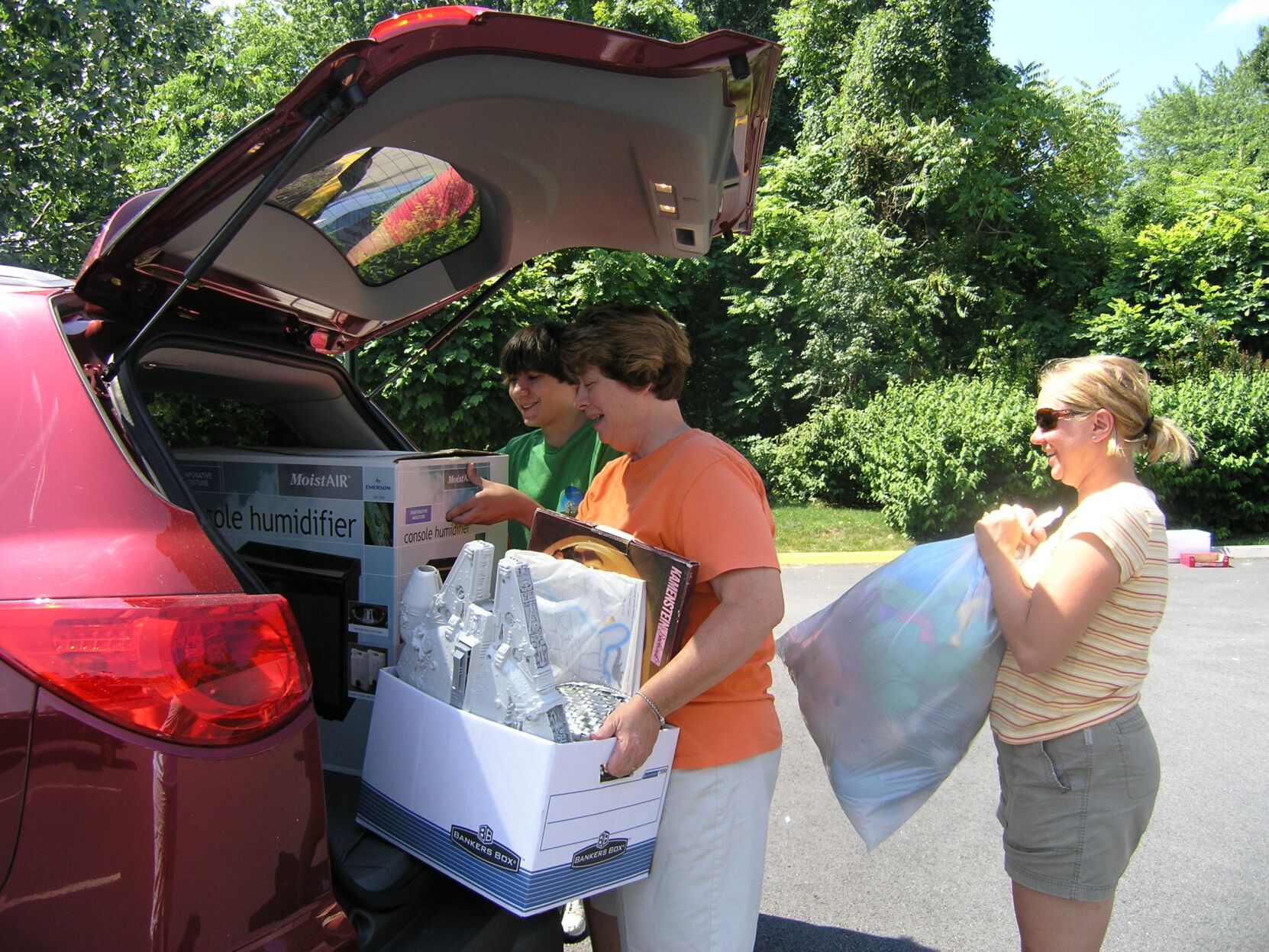 Inova Loudoun board accepting for rummage sale | Loudoun | insidenova.com