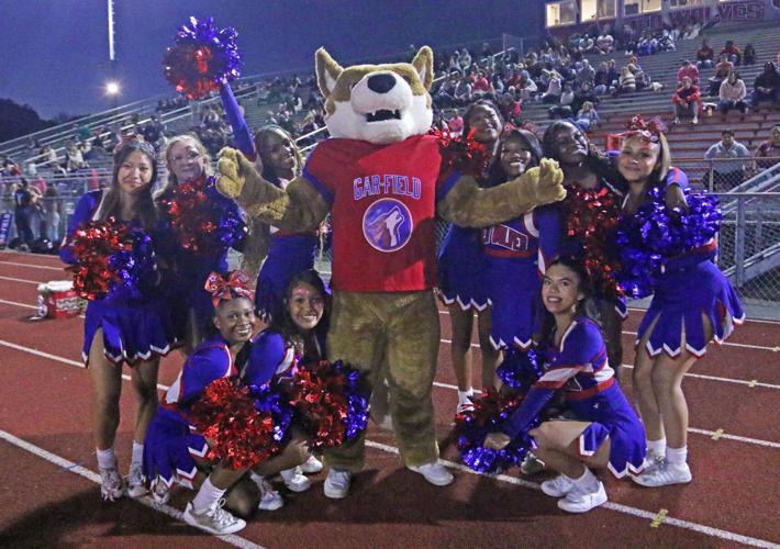 IN PHOTOS: A view from inside Gar-Field's mascot | Sports | insidenova.com