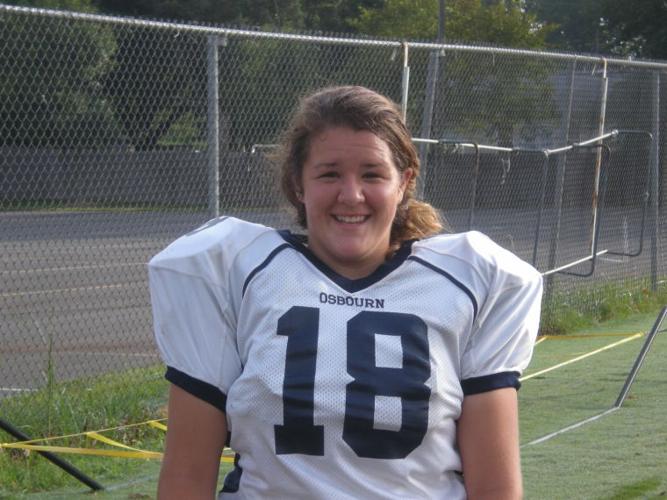 Sam Frowen kicks her way onto Osbourn's football team | Prince William ...