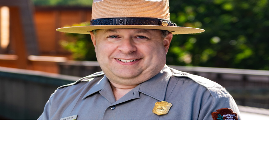 Kym Hall's Instagram, Twitter & Facebook on IDCrawl