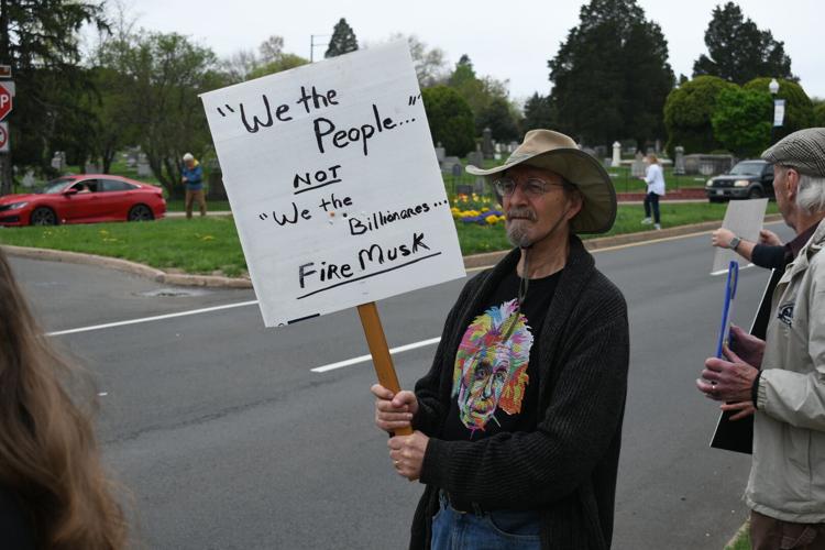 ‘Hands Off!’ protest draws hundreds to Manassas | Headlines ...