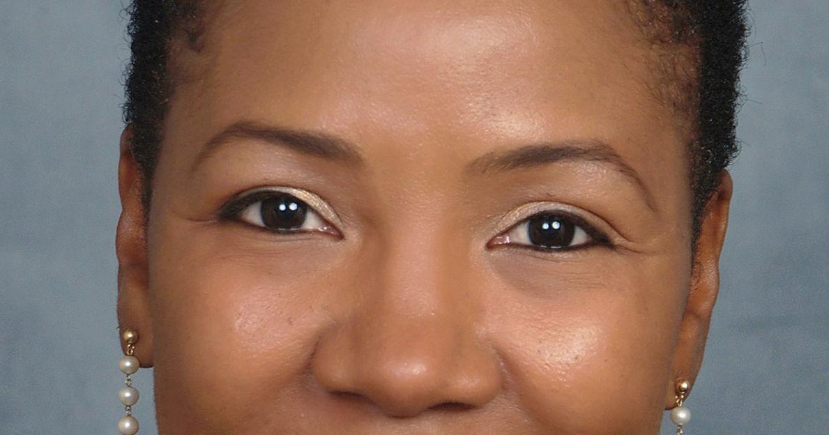 Tameca N. Brown | Fortyunderforty | insidenova.com