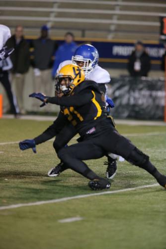 Heritage HS graduate signs with Washington Redskins | Loudoun ...