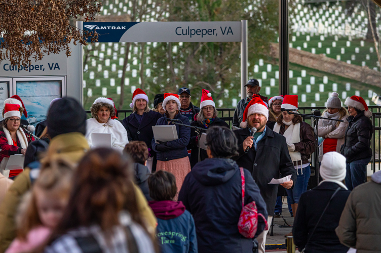 PHOTOS: Culpeper's Christmas Tree Lighting 2022 | InsideNoVa Culpeper ...