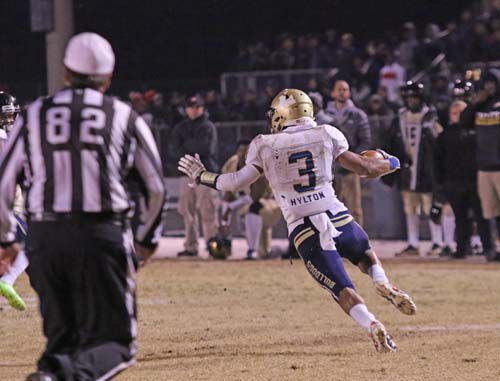 PHOTO GALLERY: Hylton-Freedom football | Prince William | insidenova.com