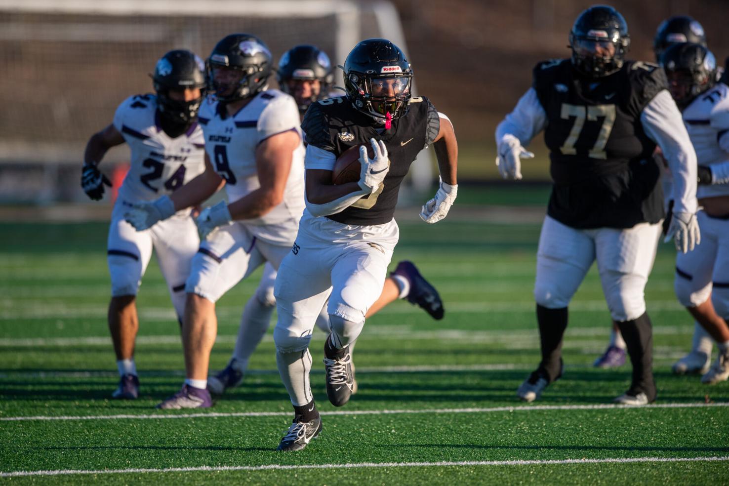 Jeffrey Overton Jr, Eric Mensah are the Class 6 Region B football ...
