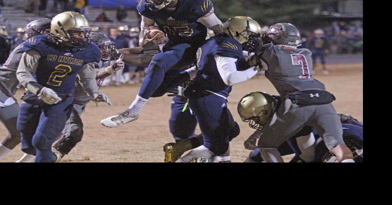 Heartbreaking finish for Hylton football | Sports | insidenova.com
