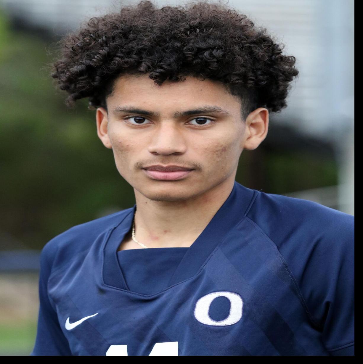Osbourn boys soccer keeps rolling | Sports | insidenova.com