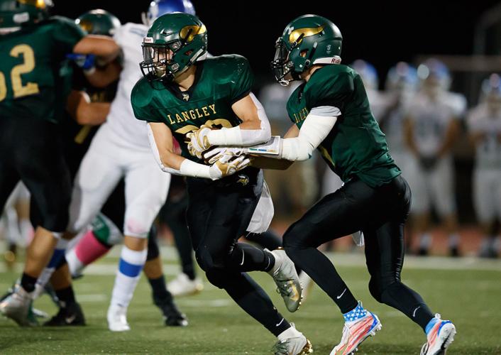 PHOTOS: Langley football vs. South Lakes | Sports | insidenova.com