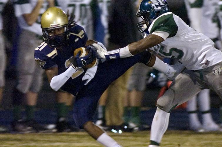 Hylton-Colonial Forge football | Prince William | insidenova.com