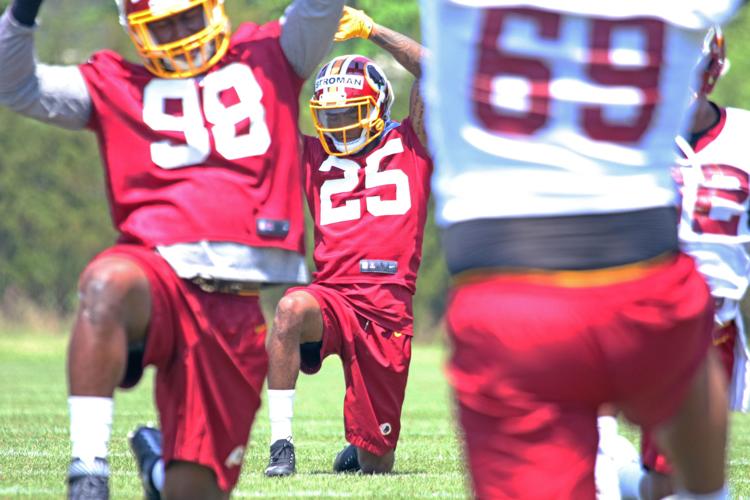 PHOTO GALLERY: Tim Settle, Greg Stroman, Chris Lee at Washington ...