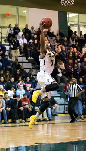 Slideshow: Wakefield basketball | Arlington | insidenova.com