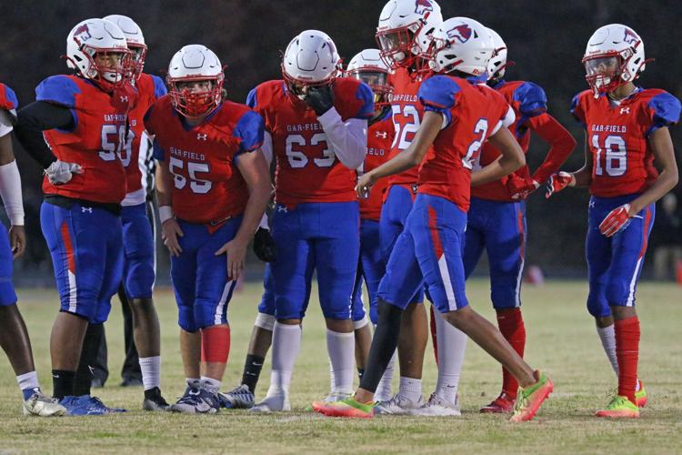PHOTOS: Gar-Field shuts down Woodbridge | Prince William | insidenova.com