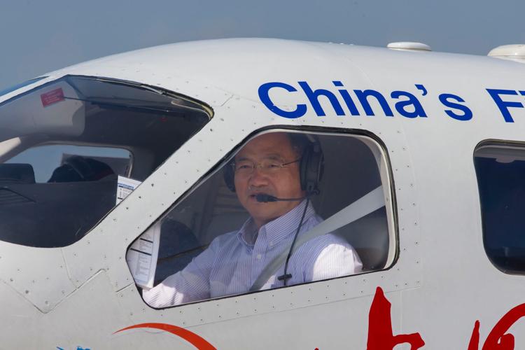 China’s First Single Engine Flight Lands at Manassas Regional Airport ...