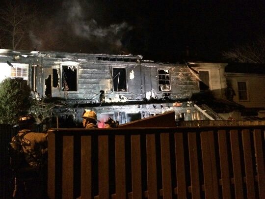 Fire rips through four townhouses in Manassas | Headlines | insidenova.com