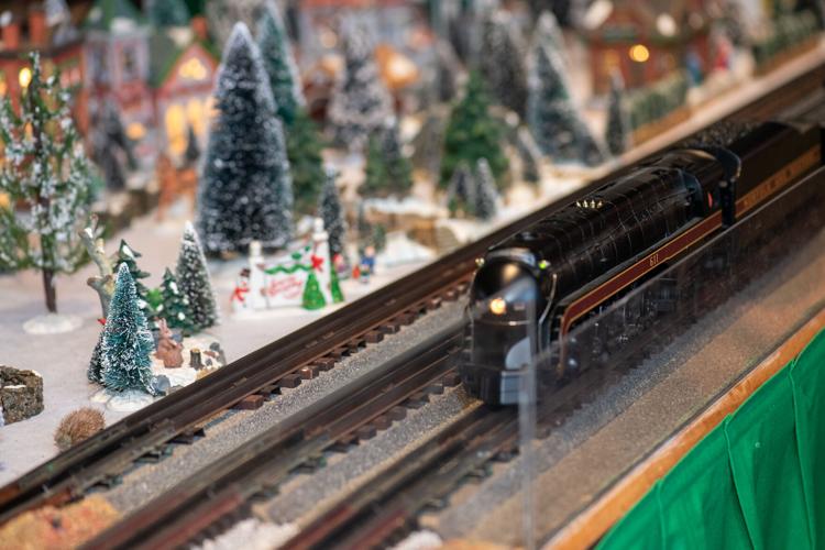 IN PHOTOS: 'Winter Wonderland Train Show' at ARTfactory | Headlines ...