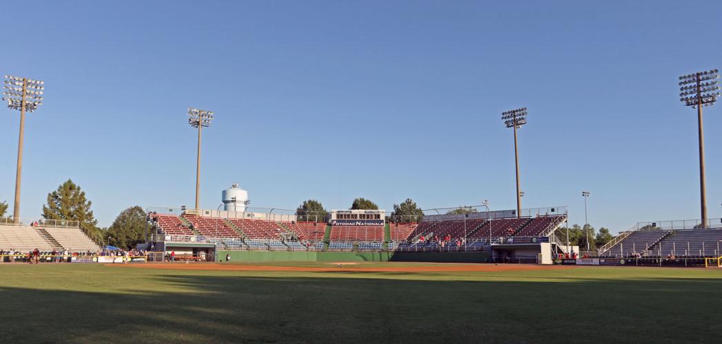 PHOTOS: Potomac Nationals' last home game in the franchise's 36-year ...