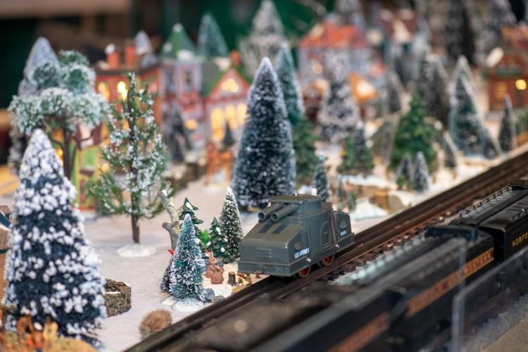 IN PHOTOS: 'Winter Wonderland Train Show' at ARTfactory | Headlines ...