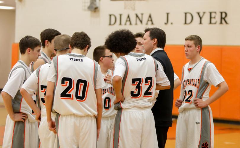 Brentsville's Scott Bloomer shines on the court | Multimedia ...