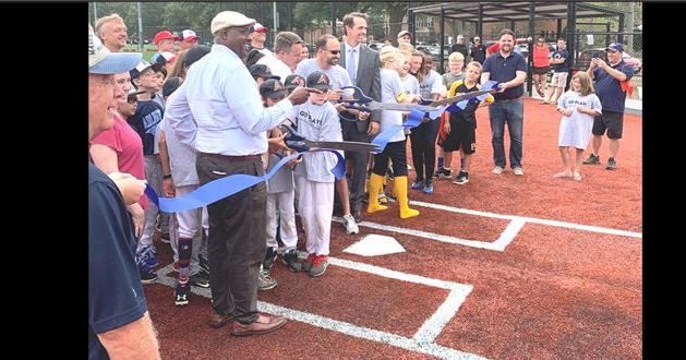 Resurfaced Gunston Park field reopens for play | news/arlington ...