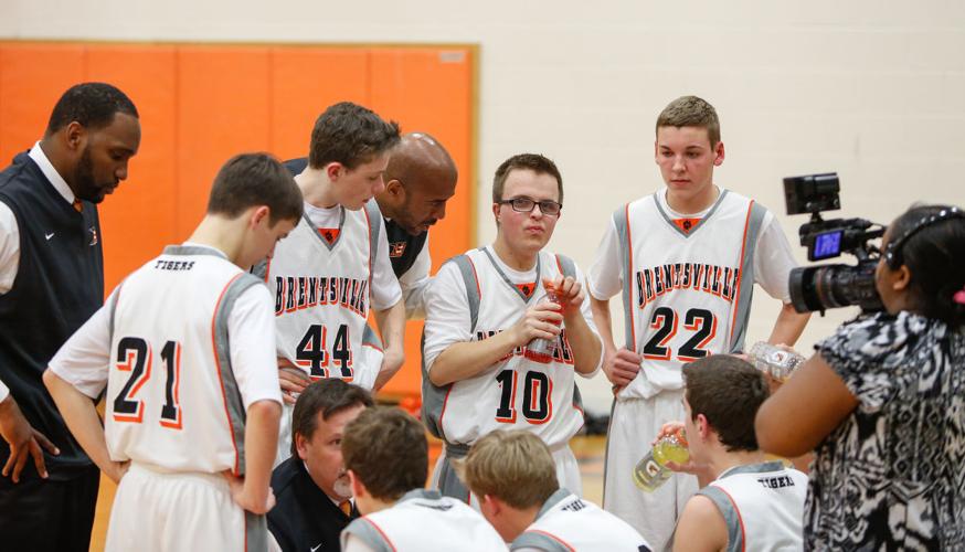 Brentsville's Scott Bloomer shines on the court | Multimedia ...