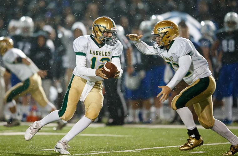 PHOTOS: Langley football vs. Fairfax | Sports | insidenova.com