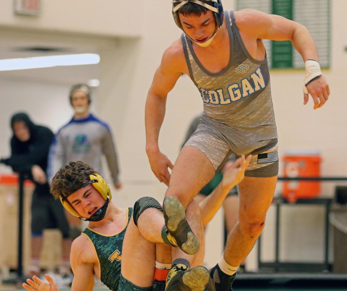 Woodbridge wins Cardinal District Wrestling Tournament | Prince William ...