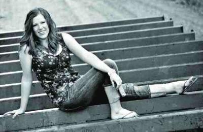 Faces of Farming calendar highlights Perth egg farmer Stephanie Campbell