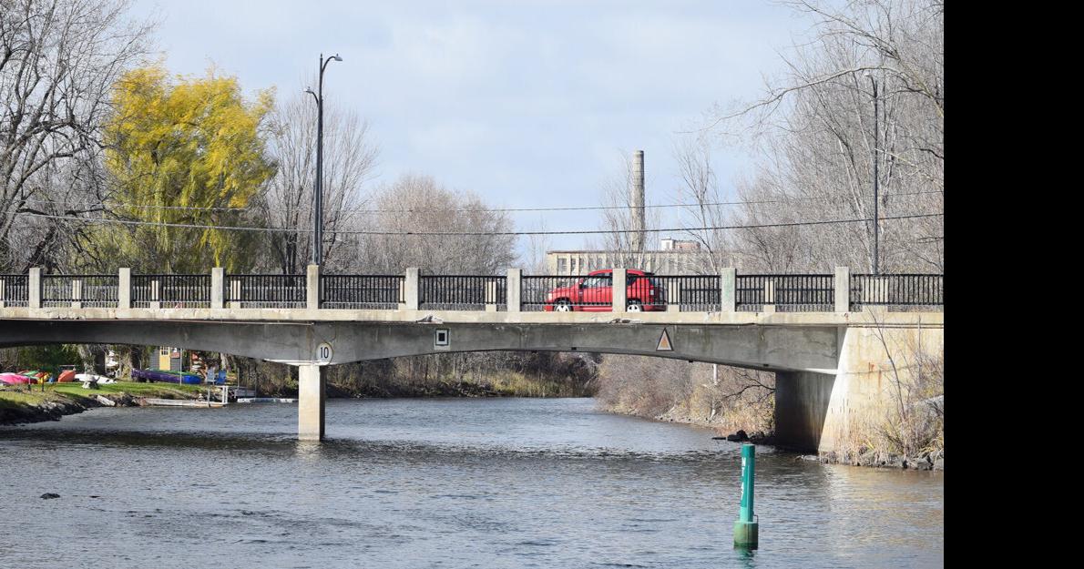Ship sails on mayor’s dreams for Craig Street bridge