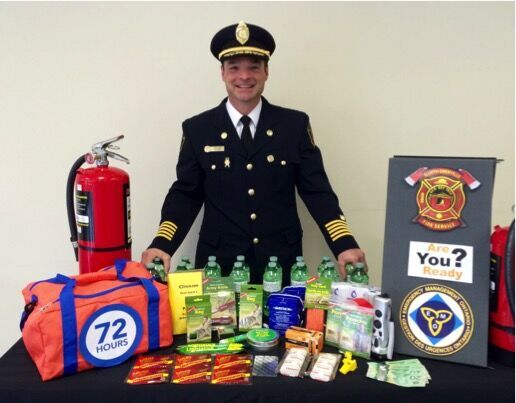 Build a 72-hour emergency survival kit