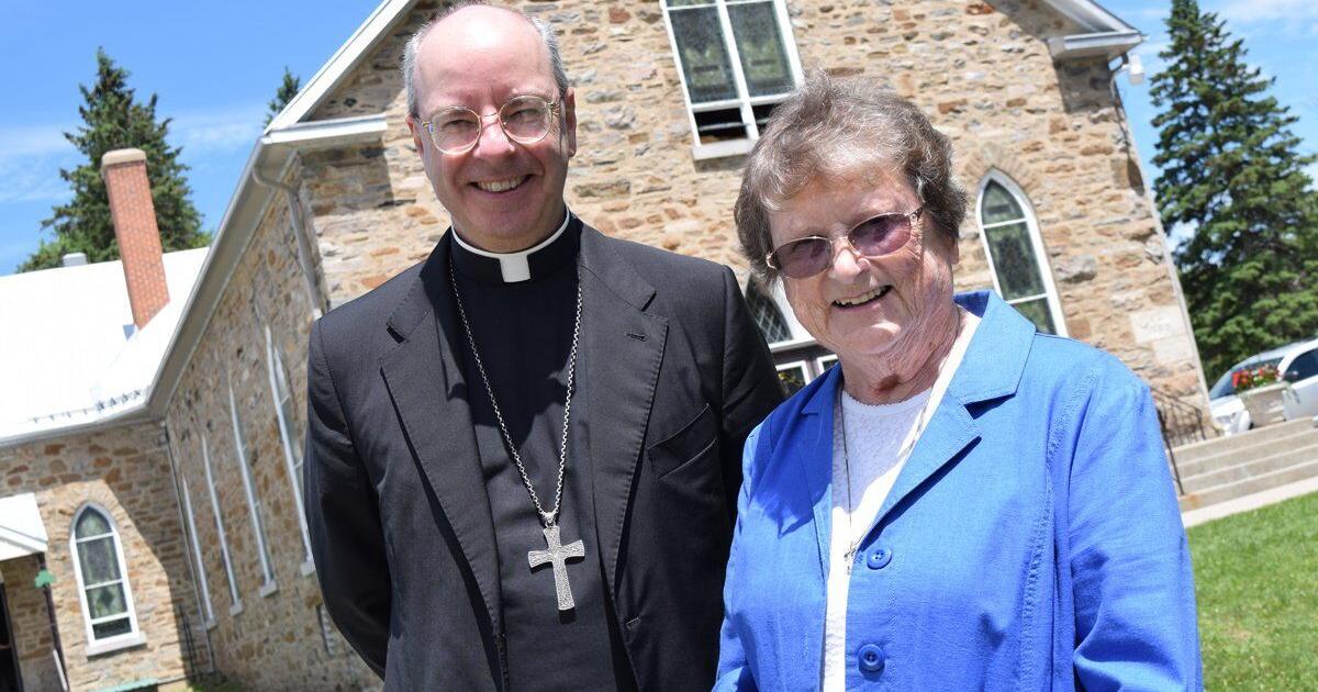 Family and friends celebrate St. Patrick’s 175th anniversary near Renfrew