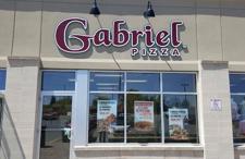 Gabriel Pizza to replace Maverick’s in Carleton Place Mews